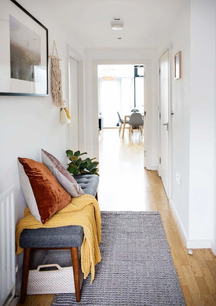 23 Clever & Inspiring Hallway Decor Ideas