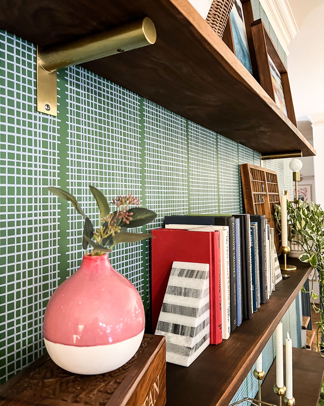 The Absolute Easiest DIY Wall Shelves