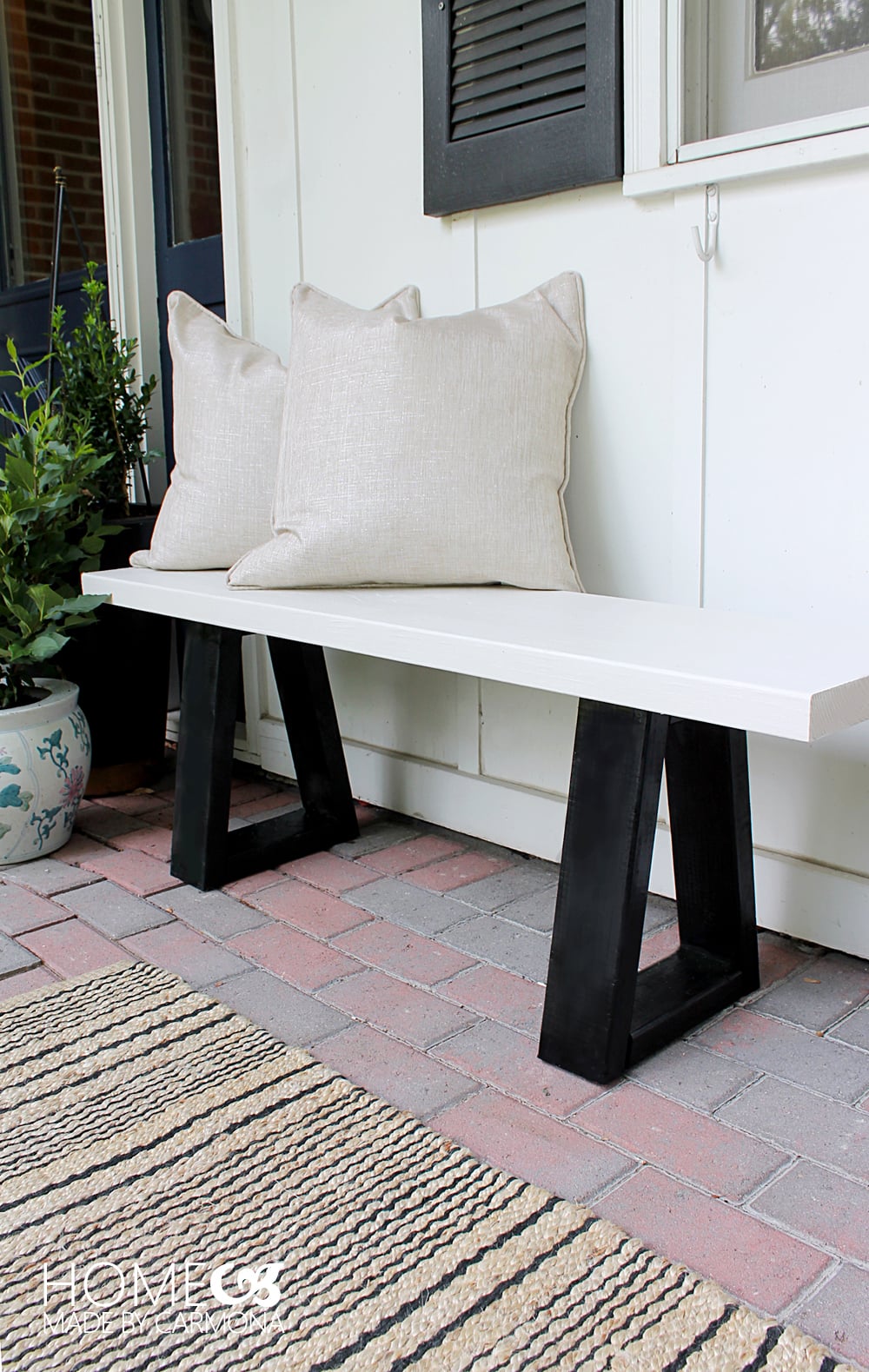 Functional & Beautiful Entryway Bench Ideas