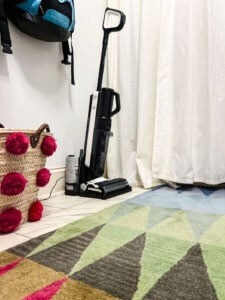 An Unbiased Review of the Tineco Vacuum Mop